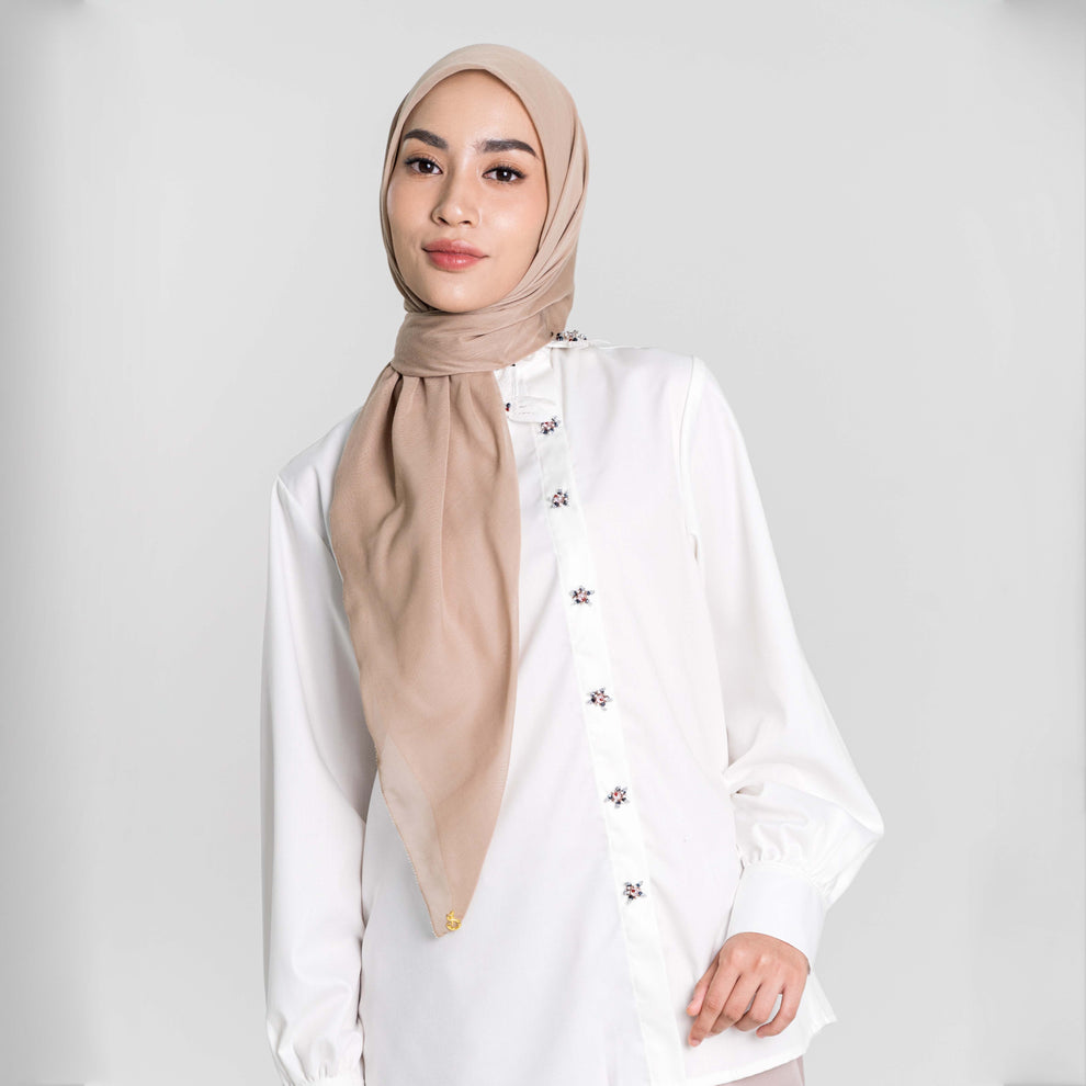 Nira Scarf Taupe – Jenna and Kaia